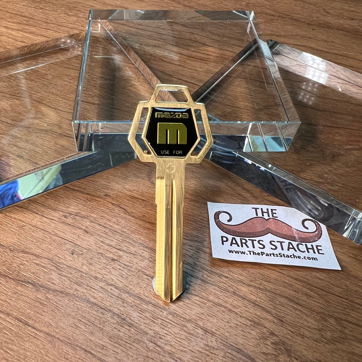 M327 Royal Clover MAZDA Logo Key (Gold) – The Parts Stache